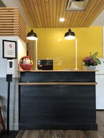 Check-in e check-out automático