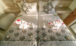 Villa de Luxo, 1 quarto, fumadores, vista para a piscina | Lençóis de algodão egípcio, roupa de alta qualidade, edredões de penas 