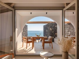 Honeymoon Junior Suite Sunset & Sea View with Pool | Terraço/pátio interior