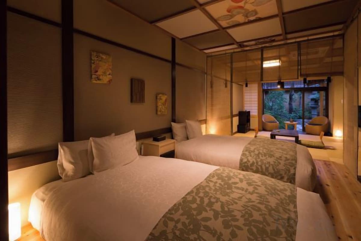2 quartos, roupas de cama premium, edredons de pluma