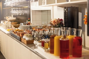 Buffet de pequeno-almoço
