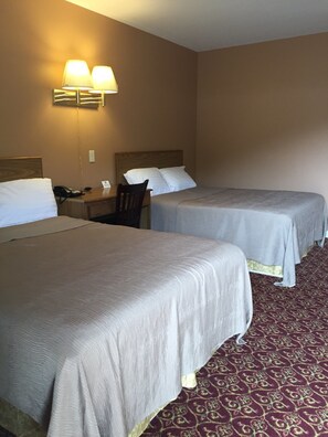 Secretária, camas desdobráveis, Wi-fi grátis, roupa de cama fornecida 