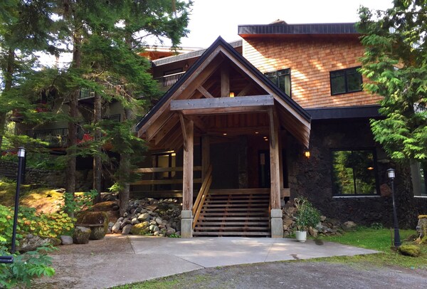The Lodge At Skeena Landing - Terrace