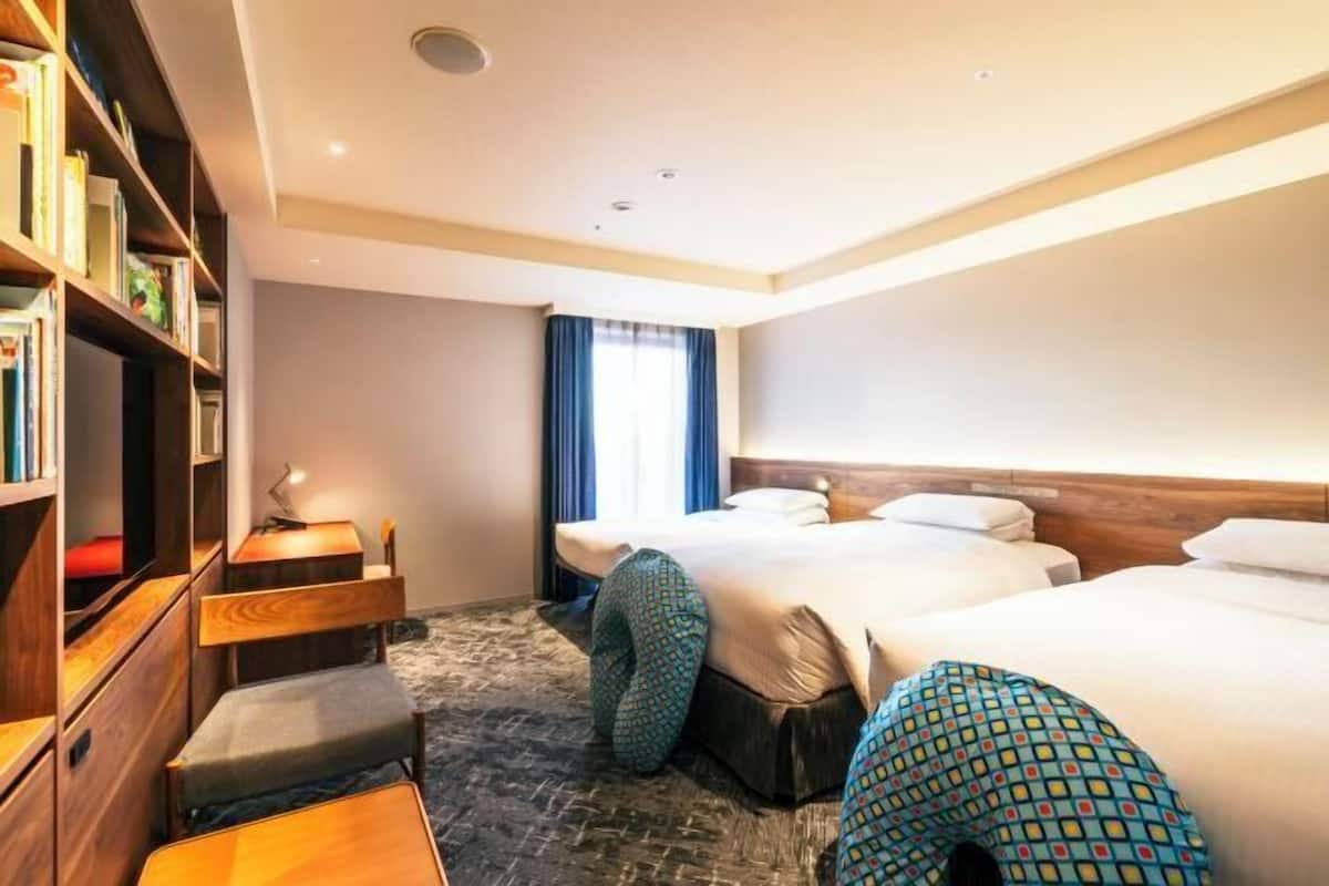 Roupas de cama premium, edredons de pluma, cofres nos quartos