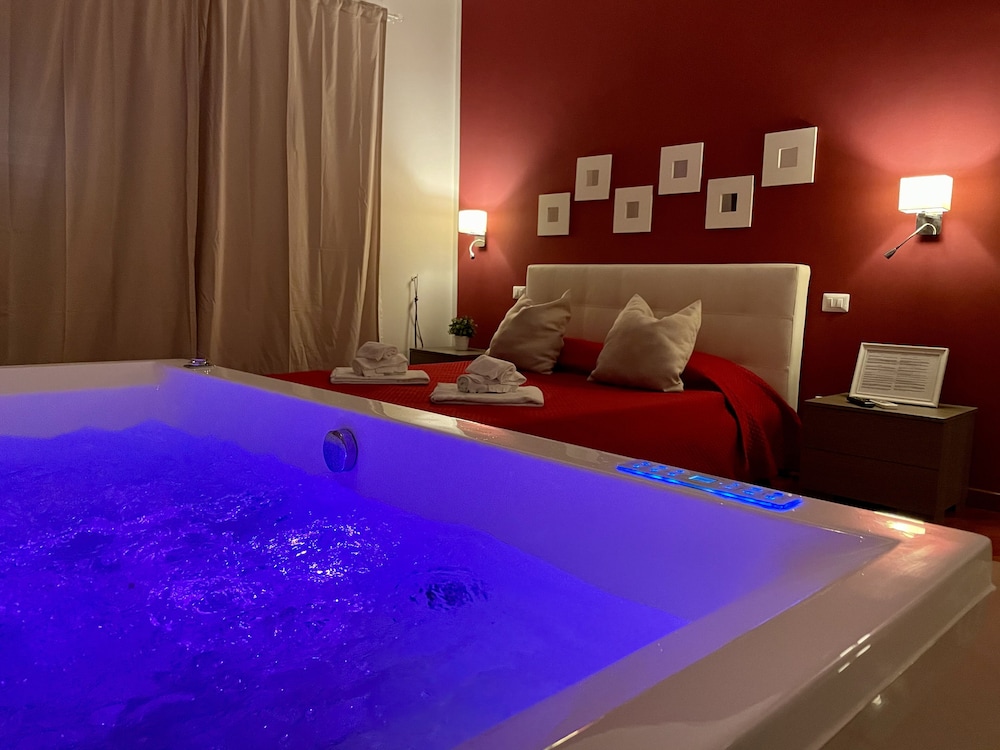 Le Coq Suites - Vatican