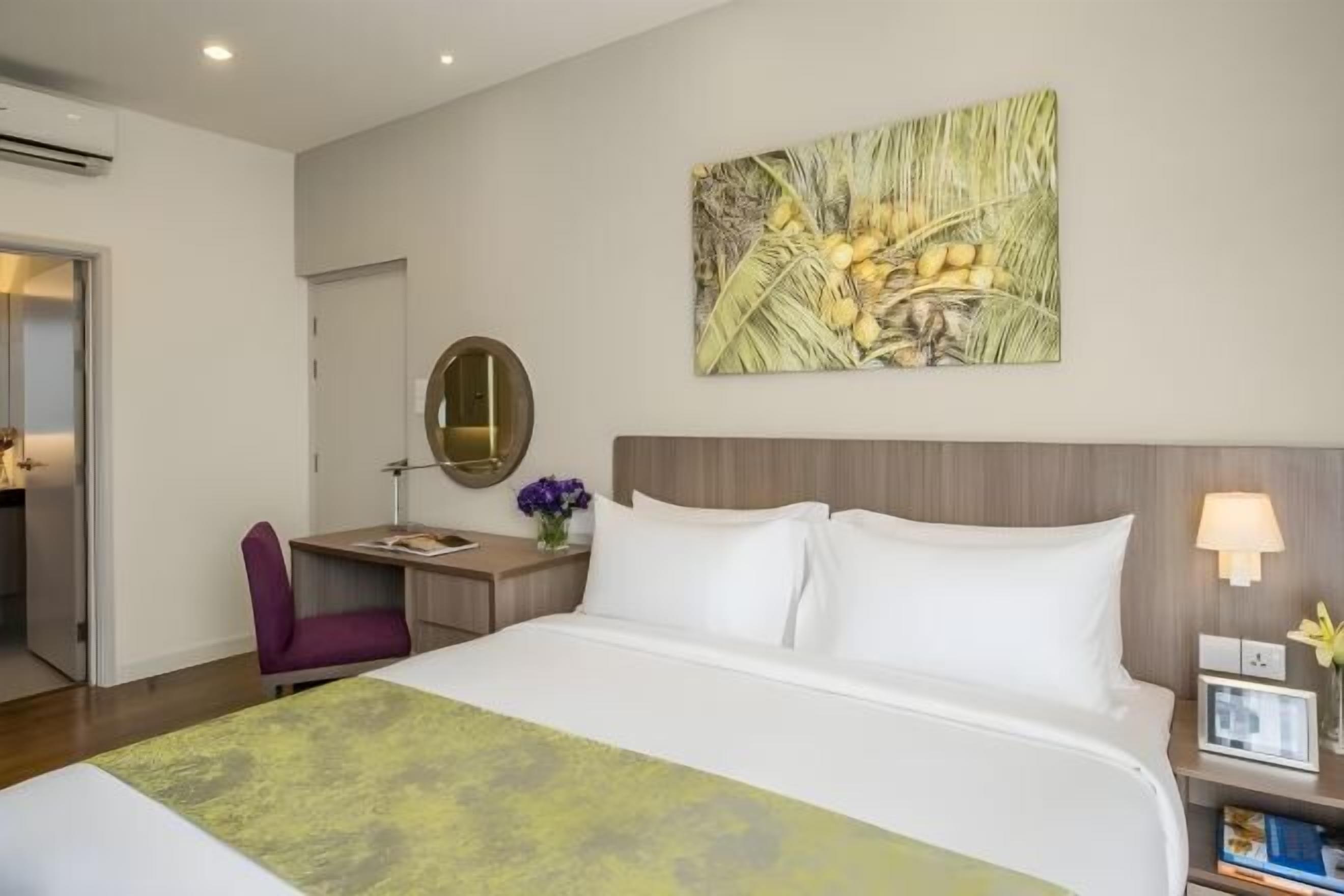 Minibar, secretária, quartos insonorizados, ferro/tábua de engomar 