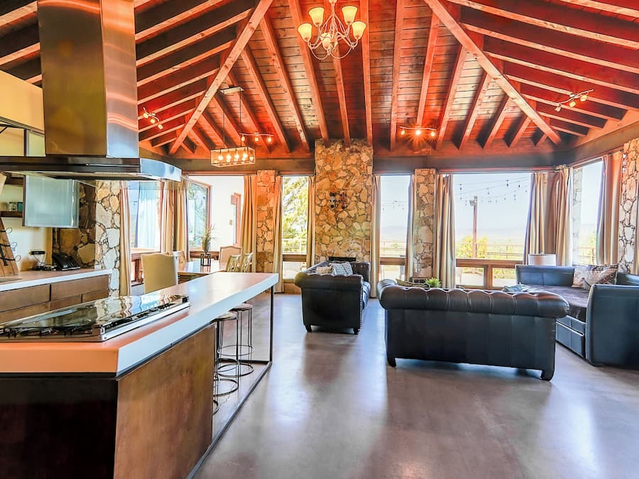 Villa Master Suite | Cozinha privada | Uma cafeteira/bule