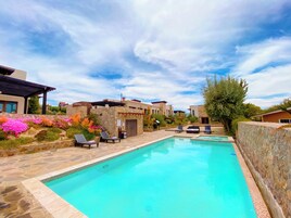 3 piscinas exteriores 