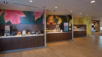 Pequeno-almoço tipo buffet diário incluído