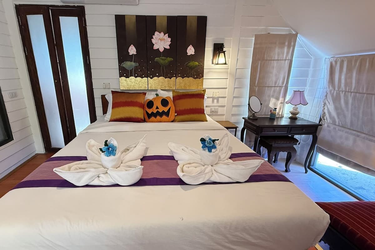 Triple Deluxe | Wi-fi grátis, roupa de cama fornecida