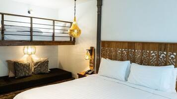 Quarto Quádruplo Familiar | Cozinha privada | Um frigorífico, um micro-ondas, uma placa de cozinha