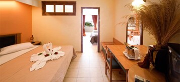 Berços grátis, camas extras/dobráveis