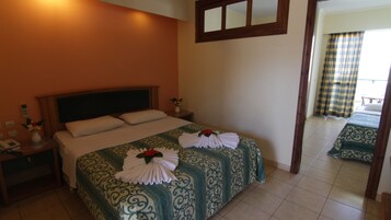 Berços grátis, camas extras/dobráveis