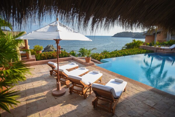 Villa El Ensueño By La Casa Que Canta - Zihuatanejo