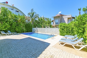 Piscina externa