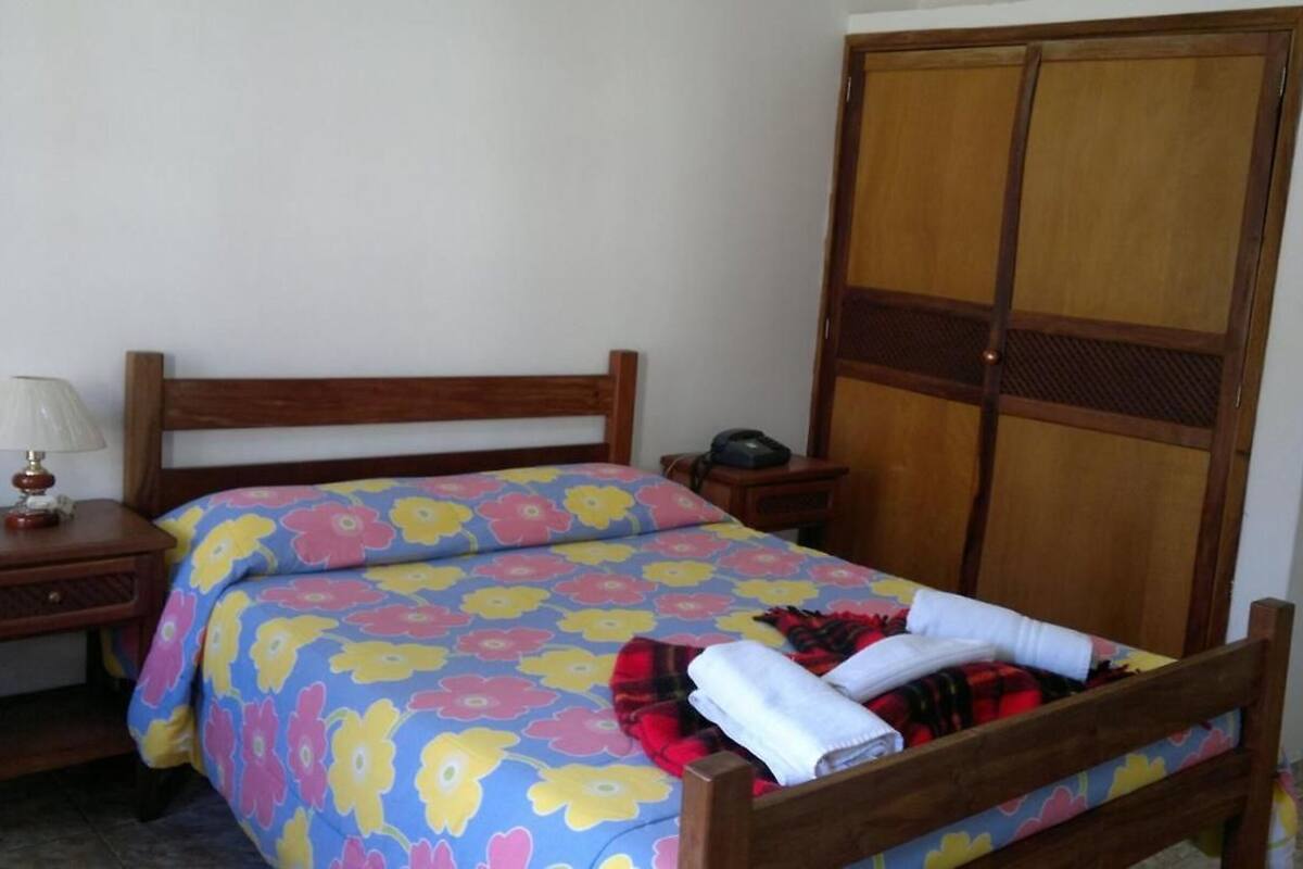 Minibar, Wi-fi grátis, roupa de cama fornecida 