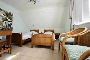 Quarto casal ou duplo | Cofres nos quartos, camas extras/dobráveis (sobretaxa)