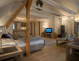 Suite Design | Roupa hipoalergénica, minibar, com mobília individualizada, secretária