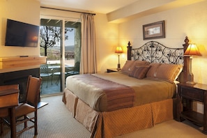 Cofre no quarto, ferro/tábua de engomar