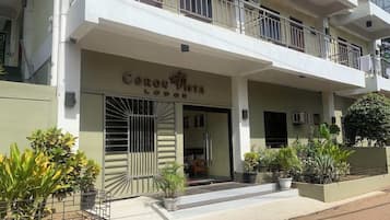 Fachada da propriedade