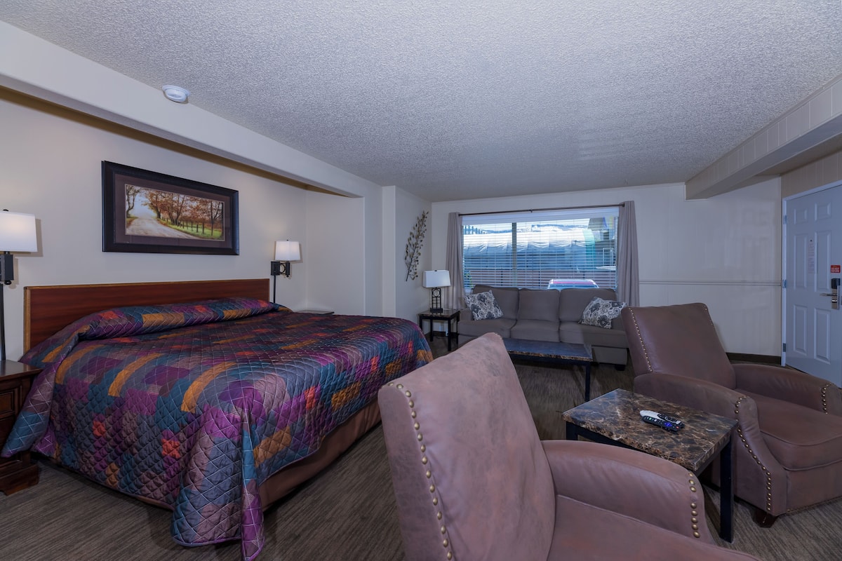 Suite, 2 quartos, não fumadores | Ferro/tábua de engomar, Wi-fi grátis, roupa de cama fornecida