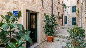 Entrada do alojamento