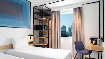 Quarto Premium, 2 camas individuais, acessível | Minibar, cofre no quarto, secretária