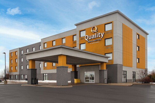 Quality Inn & Suites - Kingston