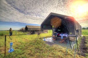Cofres nos quartos, roupa de cama