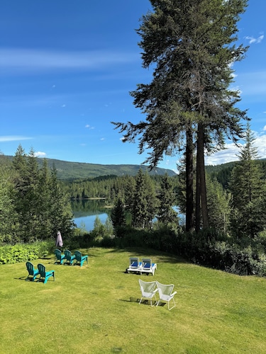 Hotel Civilia Lakeside by Civilia Golf Retreat