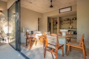 Apartamento Deluxe, 2 quartos | Interior