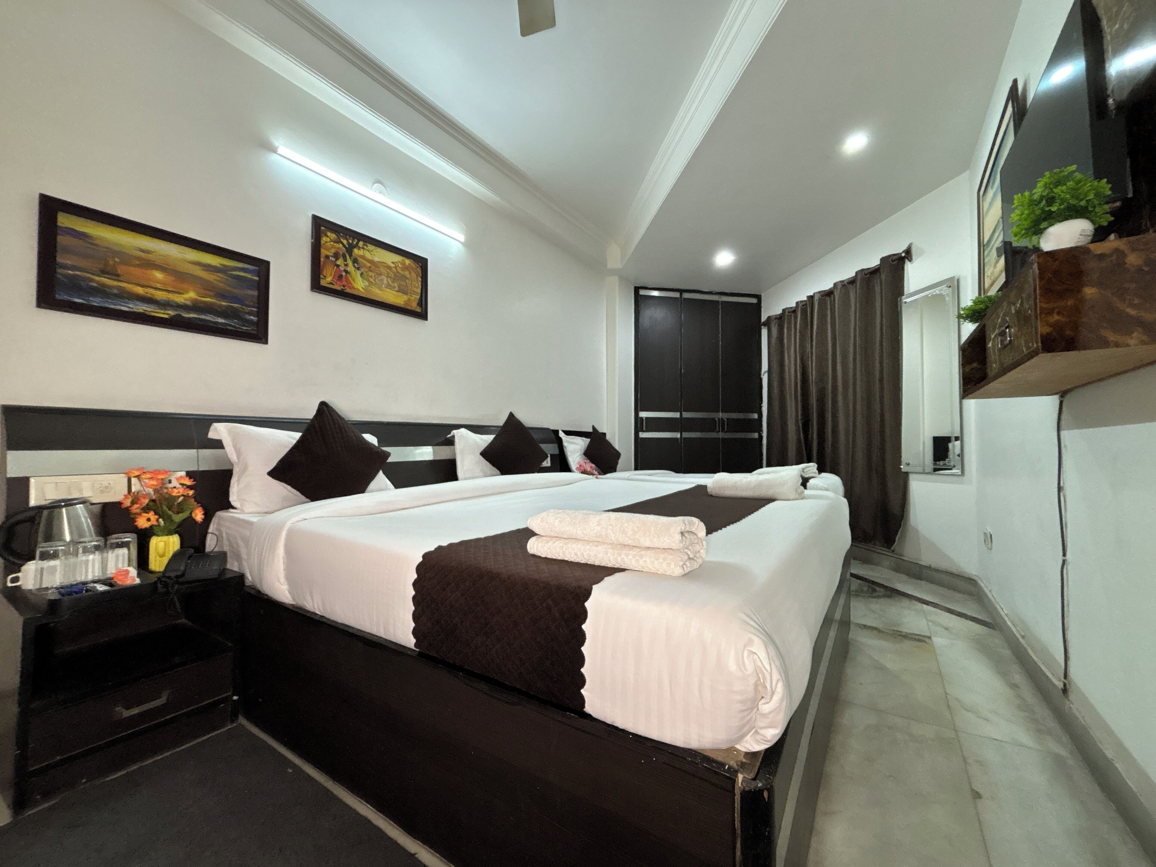 Welcoming 15-bedroom Hotel The Delhiaerocity Inn New Delhi - New Delhi