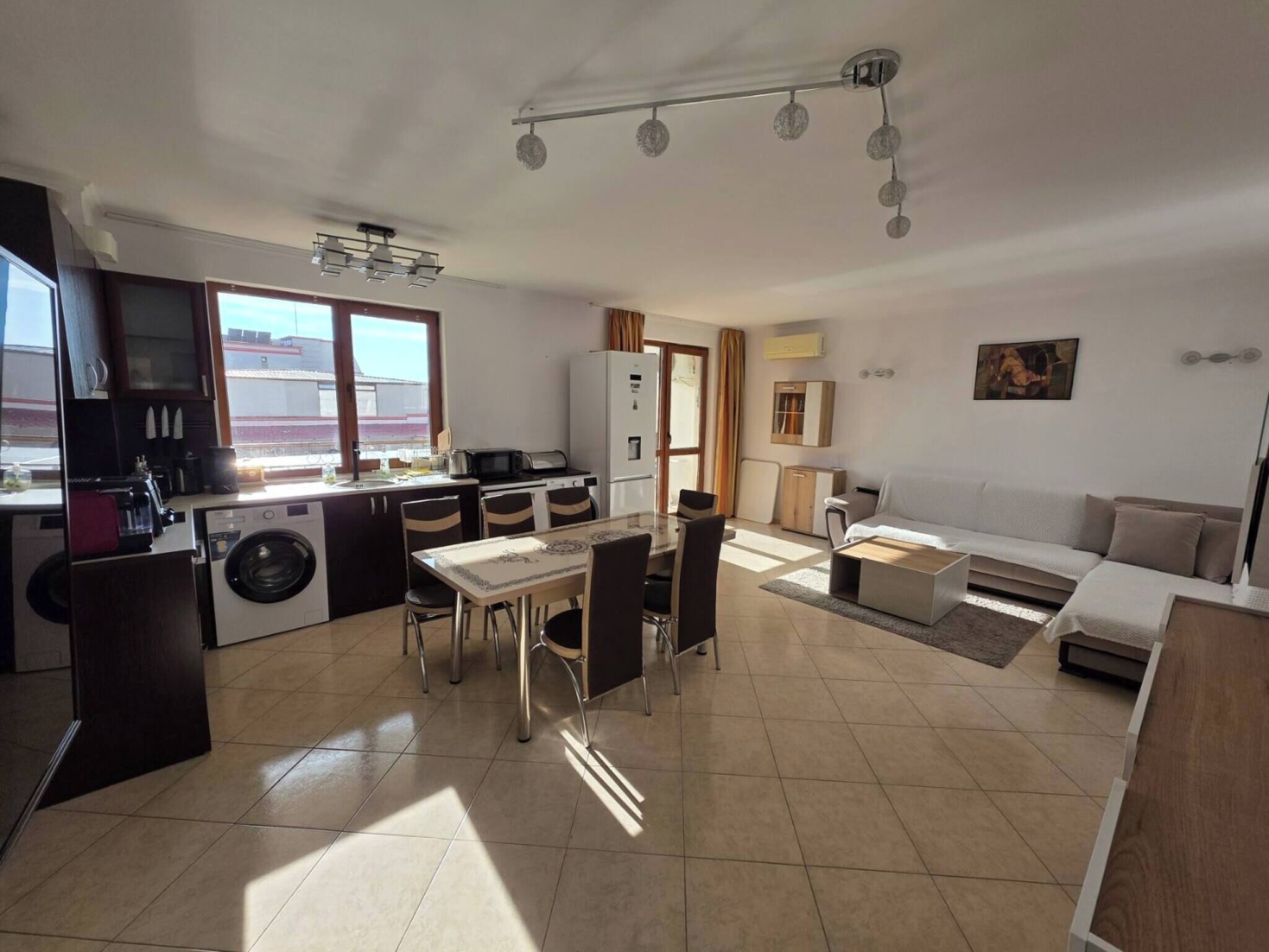 Apartamento, 2 quartos, sacada, vista para o jardim | Parte interna