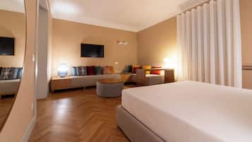 Suite Deluxe | Cofre no quarto, quartos insonorizados, Wi-fi grátis