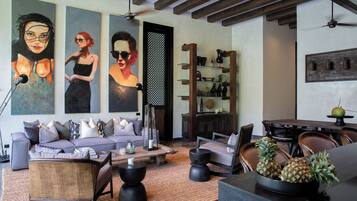 Vila exclusiva, 4 quartos, vista para a piscina | Parte interna