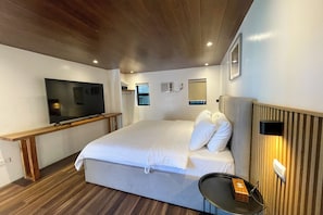 King Studio | Escrivaninha, camas extras/dobráveis (sobretaxa), Wi-Fi de cortesia