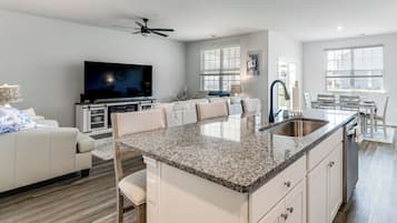 Casa (3 Bedrooms) | Parte interna