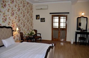 Quarto casal premium, vista para o vale | Vista do quarto