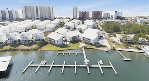Cotton Bayou Waterfront / Pool / Boat Slip / 10 Minutes from Wharf ...