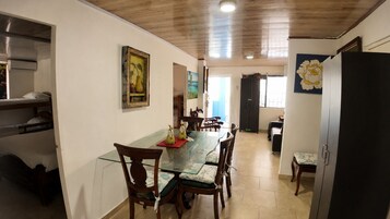 Apartamento de 3 habitaciones | Sala