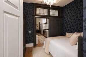 Condo | Ferros/tábuas de passar roupa, Wi-Fi de cortesia