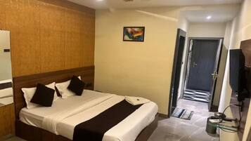 Quarto Premium | Lençóis de algodão egípcio, roupa de alta qualidade, cofre no quarto