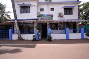 Entrada do alojamento
