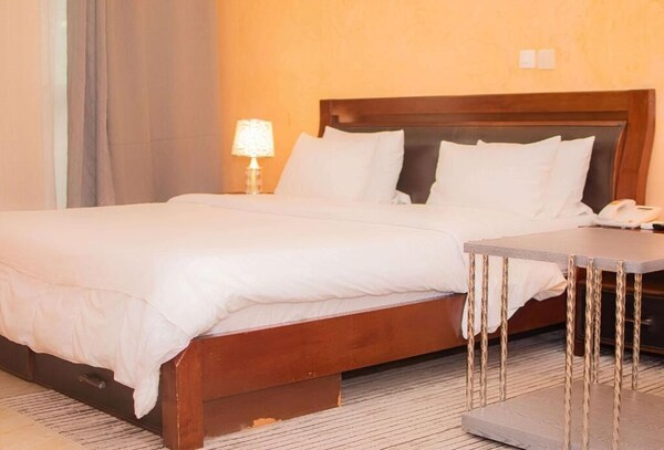 Best Hotel Aero-batignoll - Brazzaville