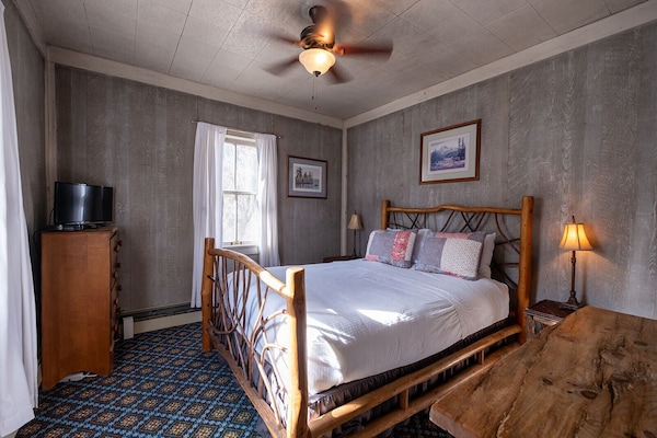 Wiesbaden Hot Springs Hotel & Spa - Ouray, CO