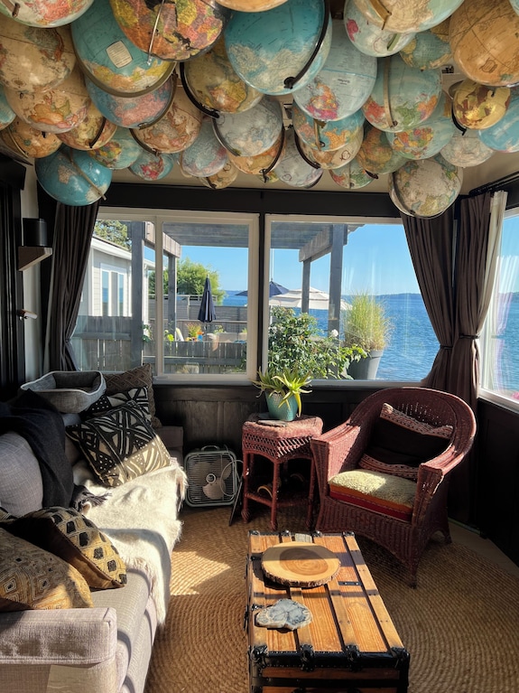 Waterfront Beach Cottage On Puget Sound /West Seattle /Fifa World Cup 2026 Only - Seattle, WA