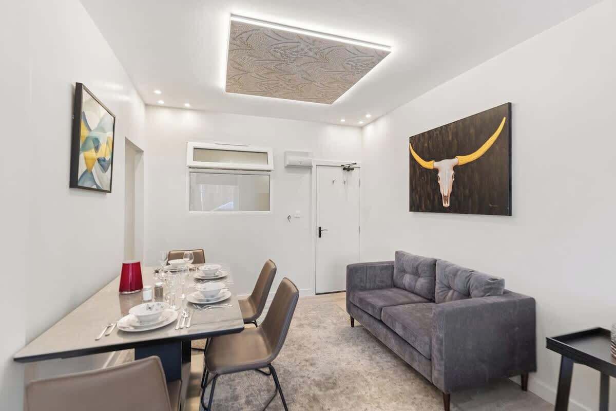 Two-bed Apartment Ideal For Contractors & Families - Fareham