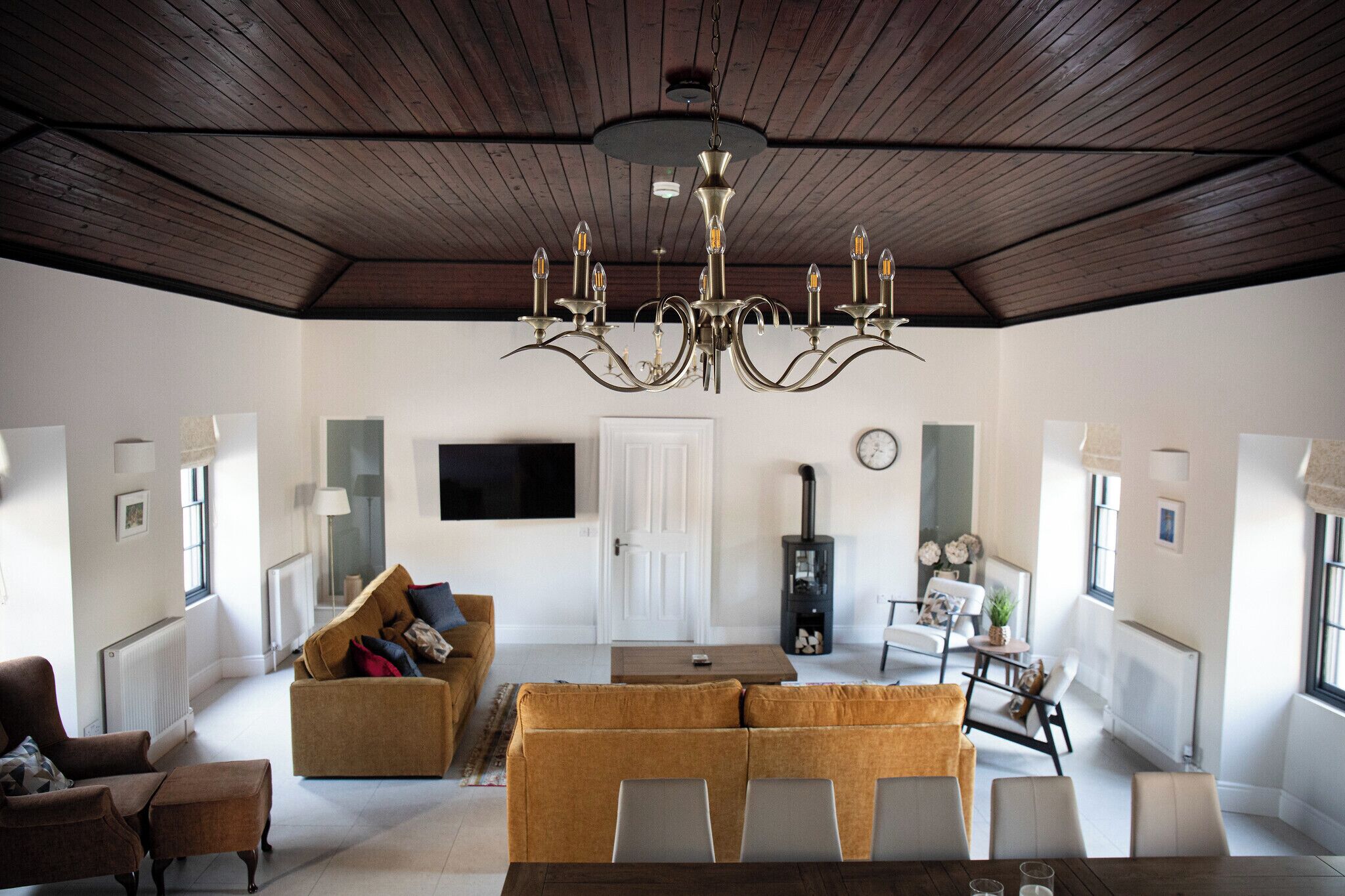Tranquil 7-bedroom Villa In Charming Dundrum Perfect For Groups And Families. - Limerick City