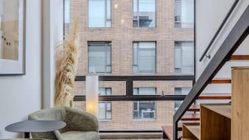 Apartamento, 1 cama Queen, sacada, vista para a cidade (Oruga 93 707) | Parte interna