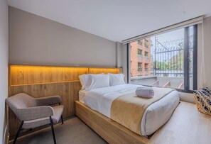 Apartamento, várias camas, varanda, vista para a cidade (Gardens B202 + 203) | 3 quartos